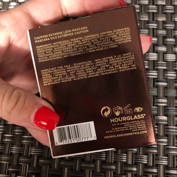 Hourglass | Makeup | Hourglass Ultra Black Caution Extreme Mascara ...